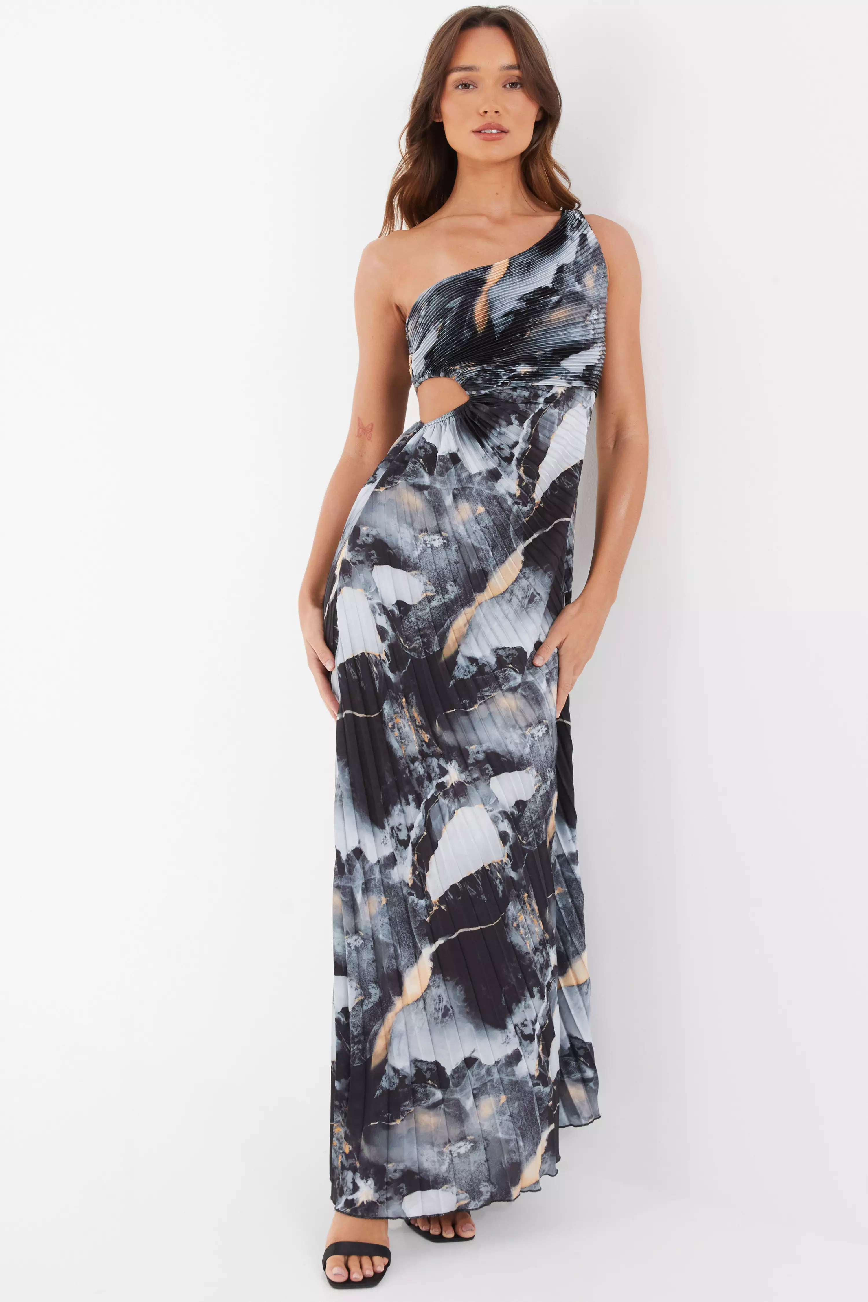 Bridesmaid Dresses | Short & Long Bridesmaid Dress for Women | QUIZ