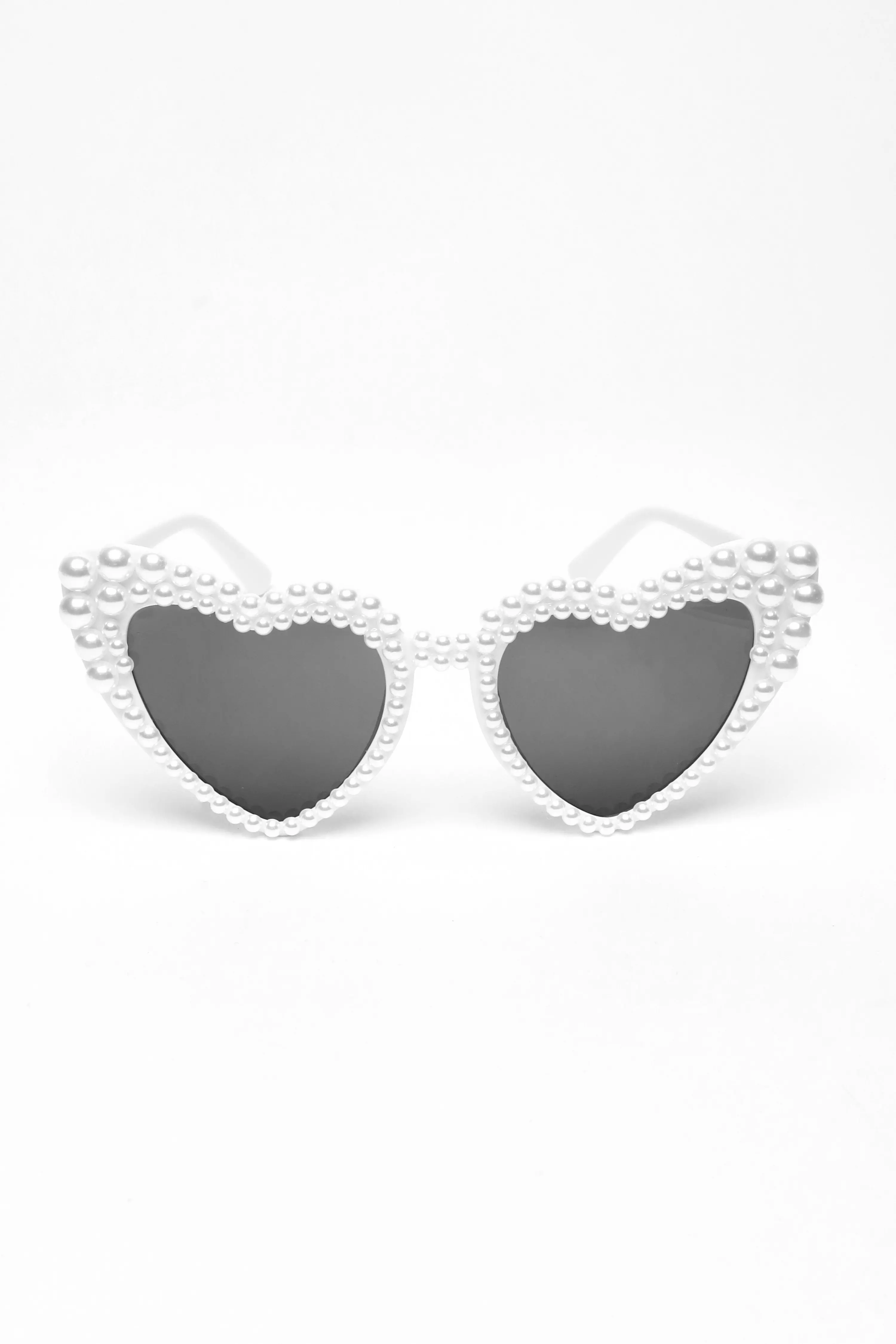White Pearl Heart Sunglasses Quiz Clothing